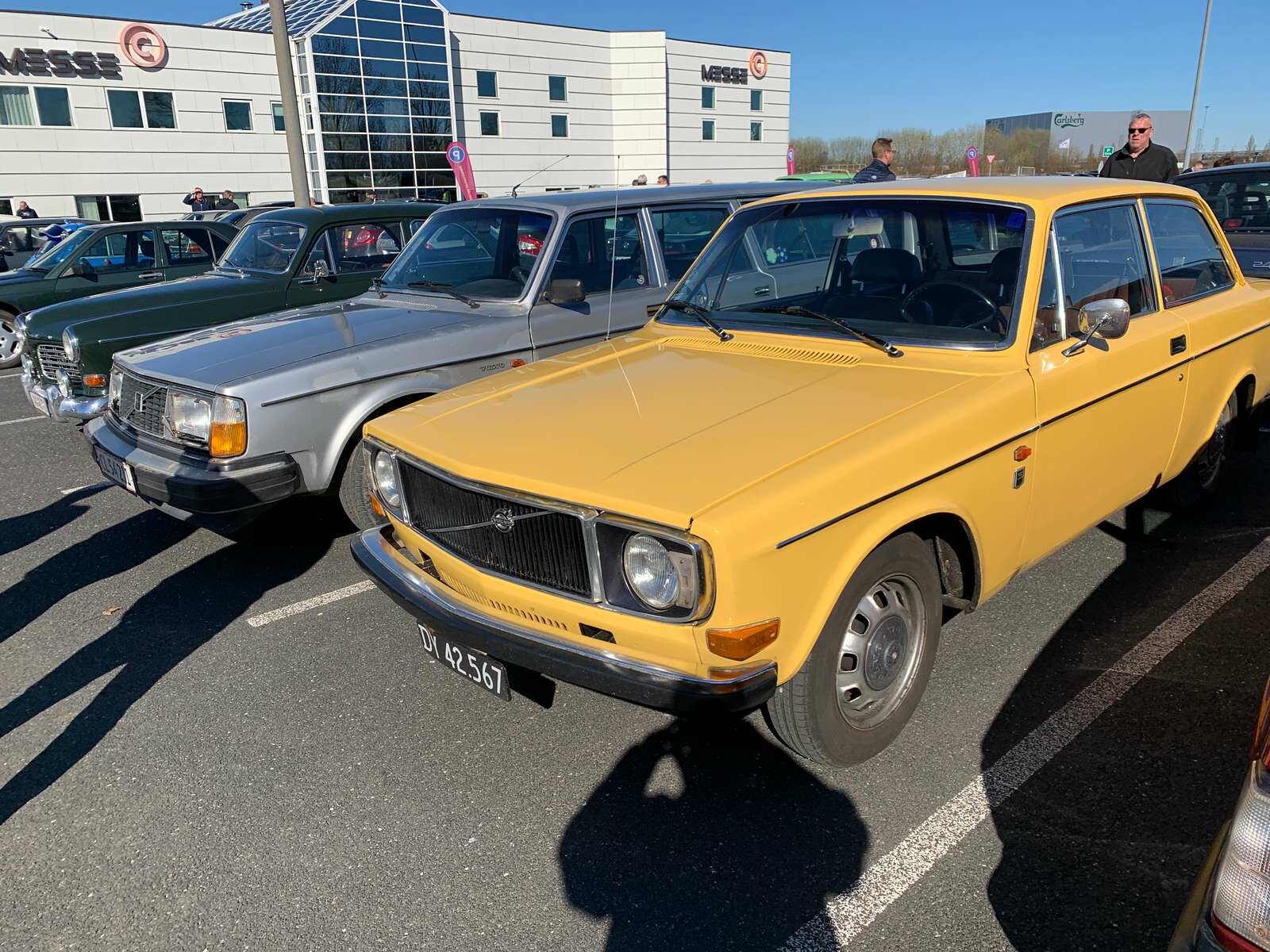 Se de dejlige fotos: Masser af gamle biler på bilmarked i Fredericia ...