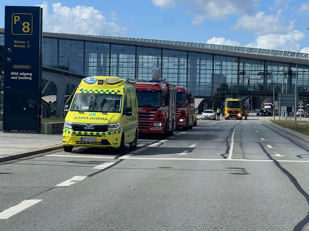 Meget farlig situation ved Kastrup Lufthavn: Ambulancer, beredskab og ...