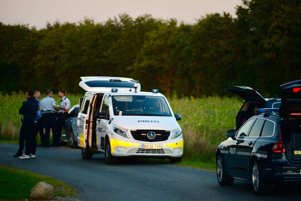 Person knivstukket i kroppen flere gange: ‘Jeg vil skide på jer alle ...